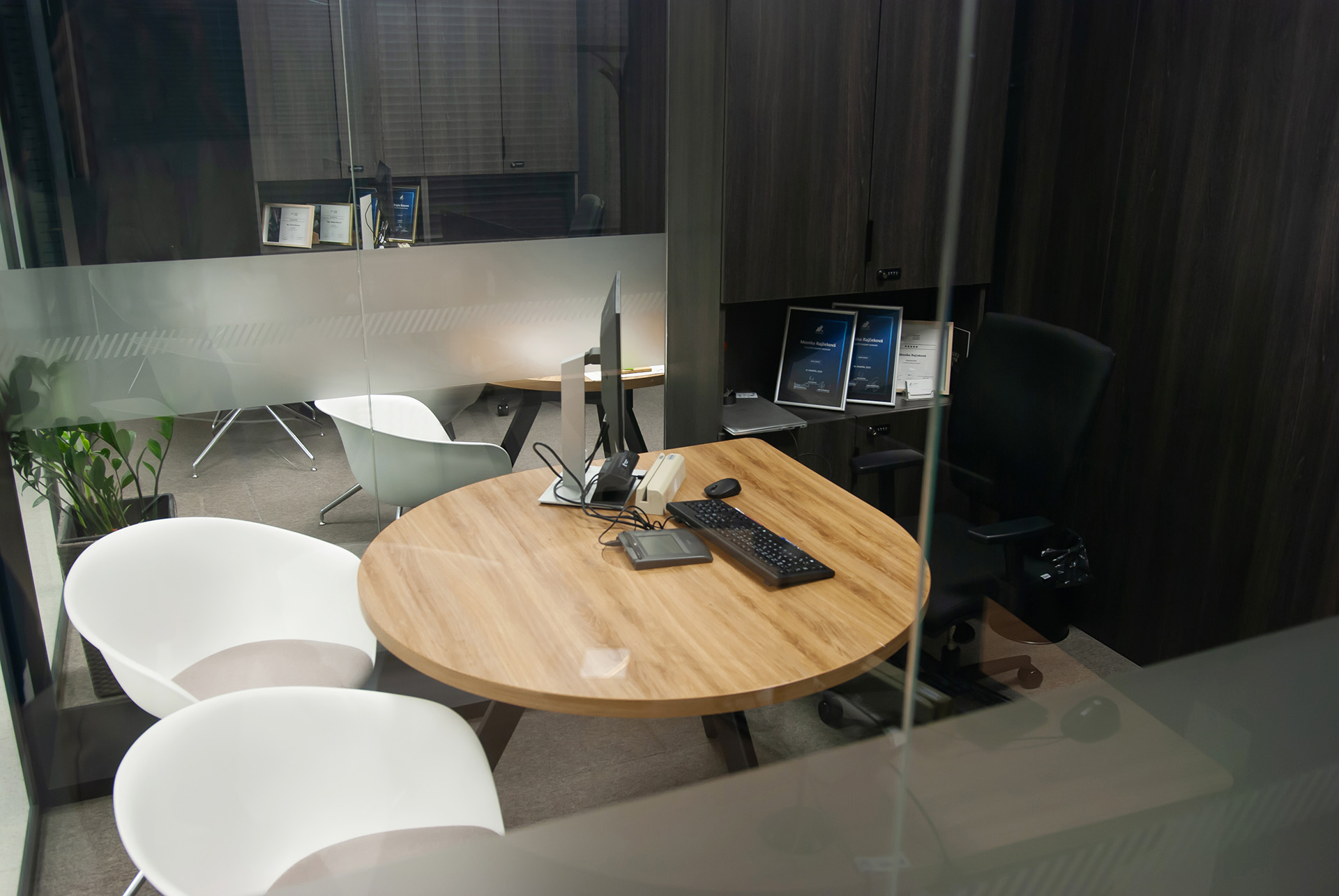 Přeměnili jsme 12 poboček slovenské Tatra banky.